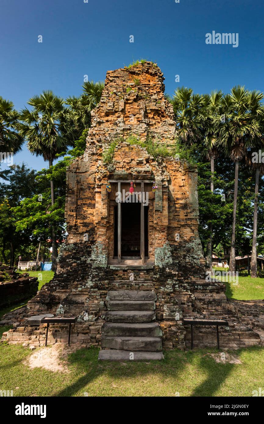 Prasat Phum Pon, Prasat Phum Phon, Thailand's oldest Khmer temple, the ...