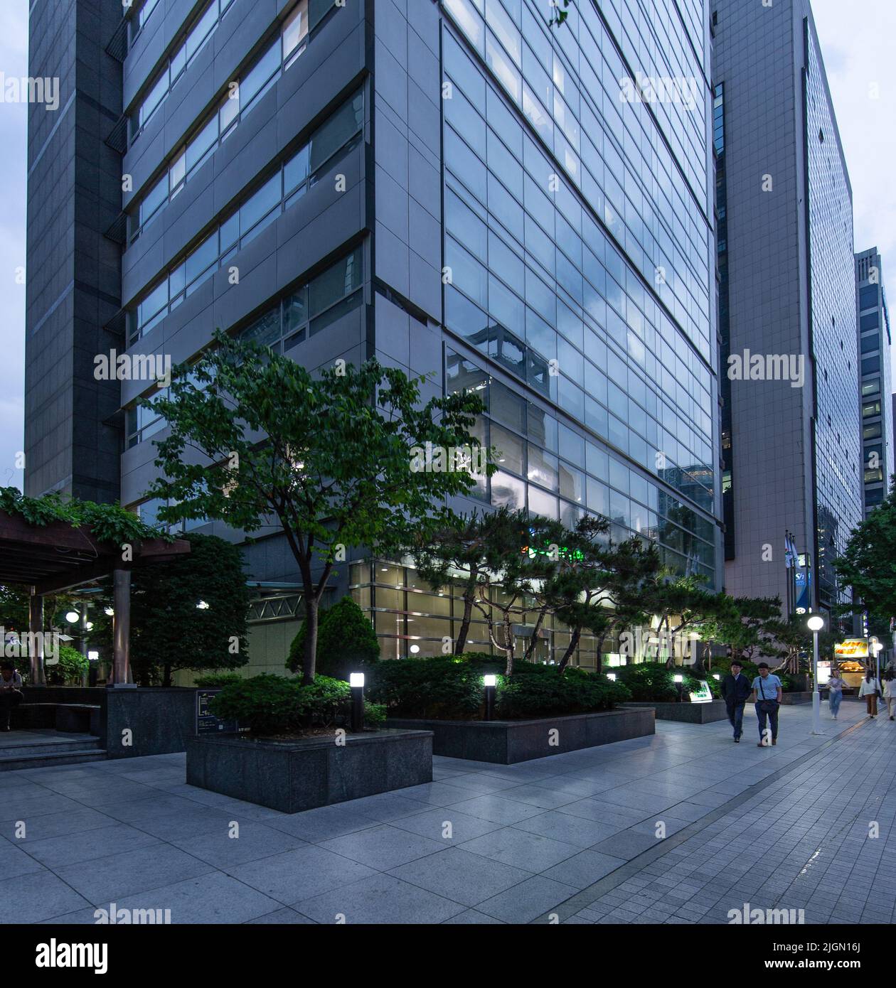 Dongbu DB Group HQ in Seoul Korea by Polshek Ennead Architects Stock ...