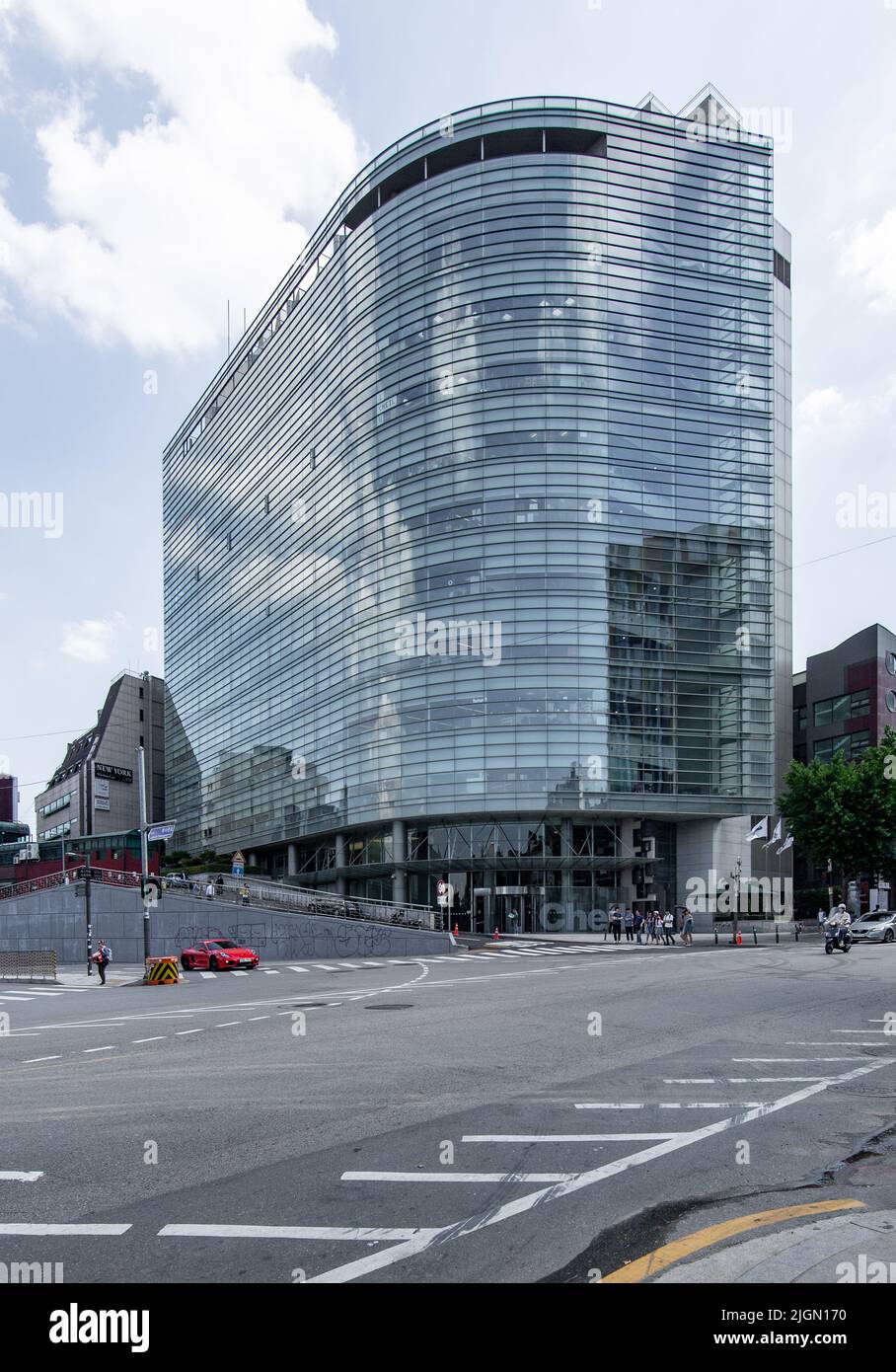 Cheil Worldwide HQ in Seoul Korea by Ennead Architects 2019 Stock Photo ...