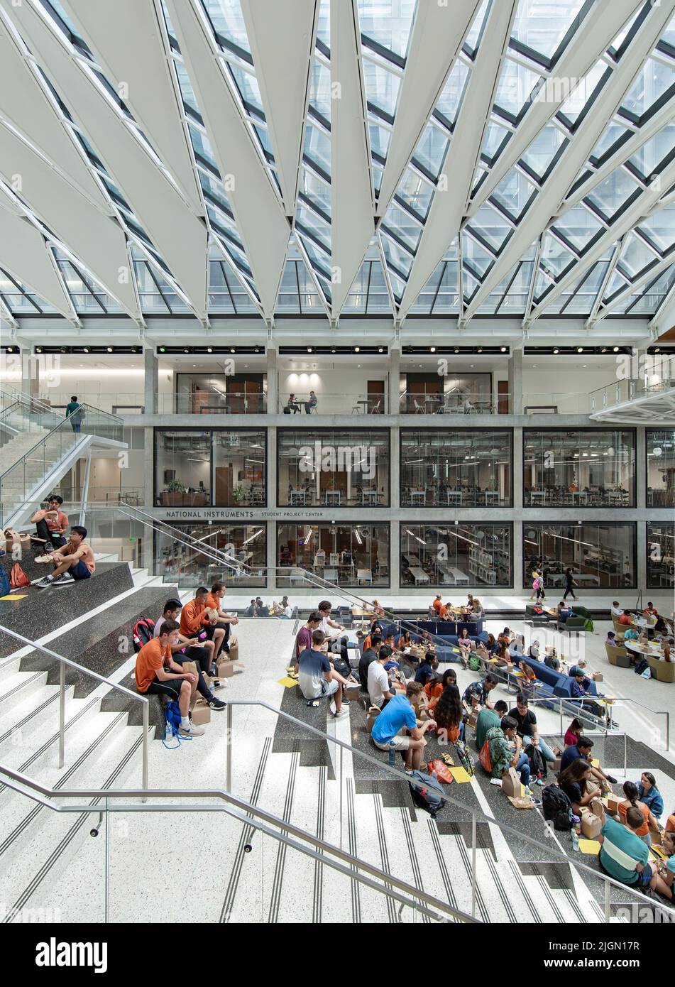 Cockrell bridge hi-res stock photography and images - Alamy