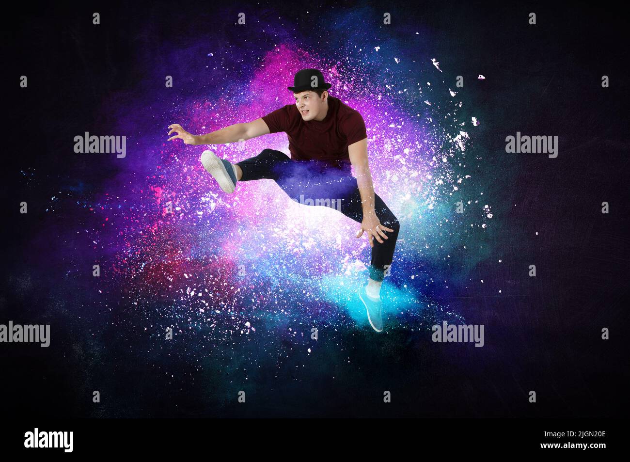 Hip hop dancer showing some movements Stock Photo - Alamy