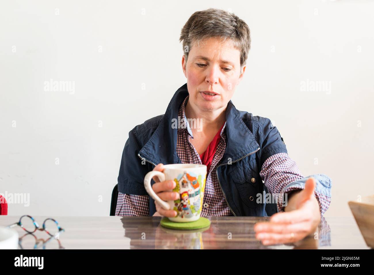 Multiple eclerosis patient hi-res stock photography and images - Alamy