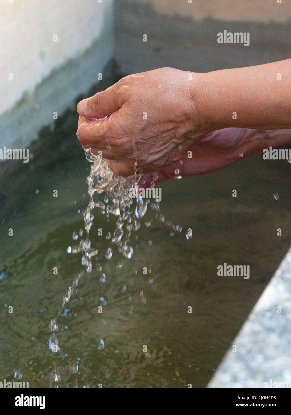Hands held out hi-res stock photography and images - Alamy