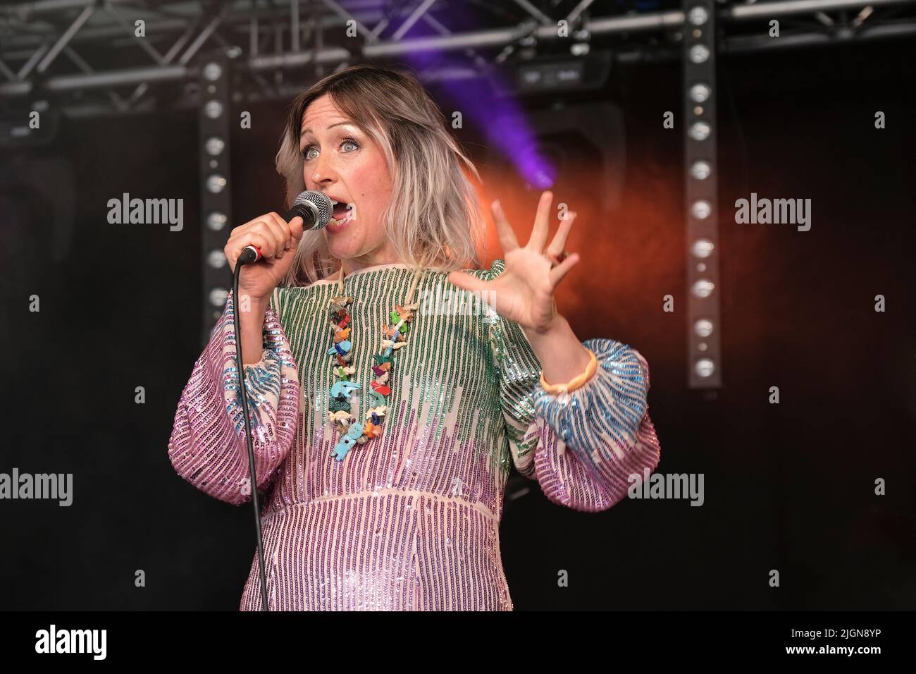 Soul singer, Alice Russell performing at Cornbury Festival, Great Tew ...