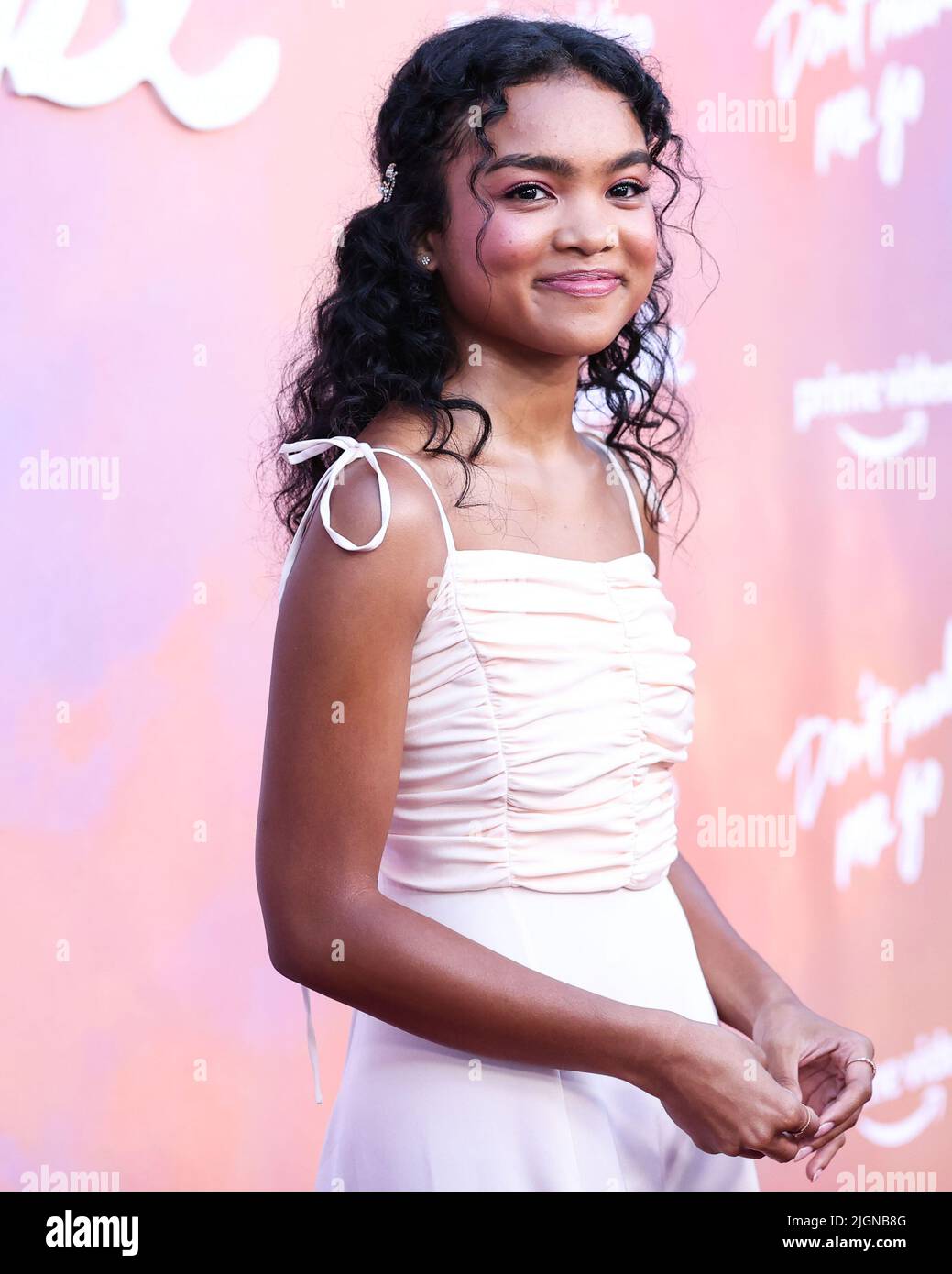 Mia isaac hi-res stock photography and images - Alamy