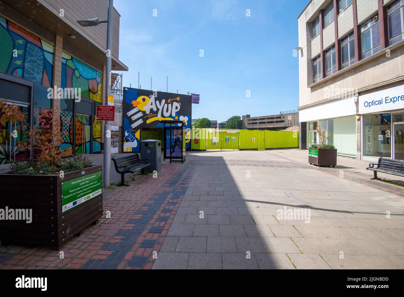 Walkway through from Lister Gate to Carrington Street during demolition ...