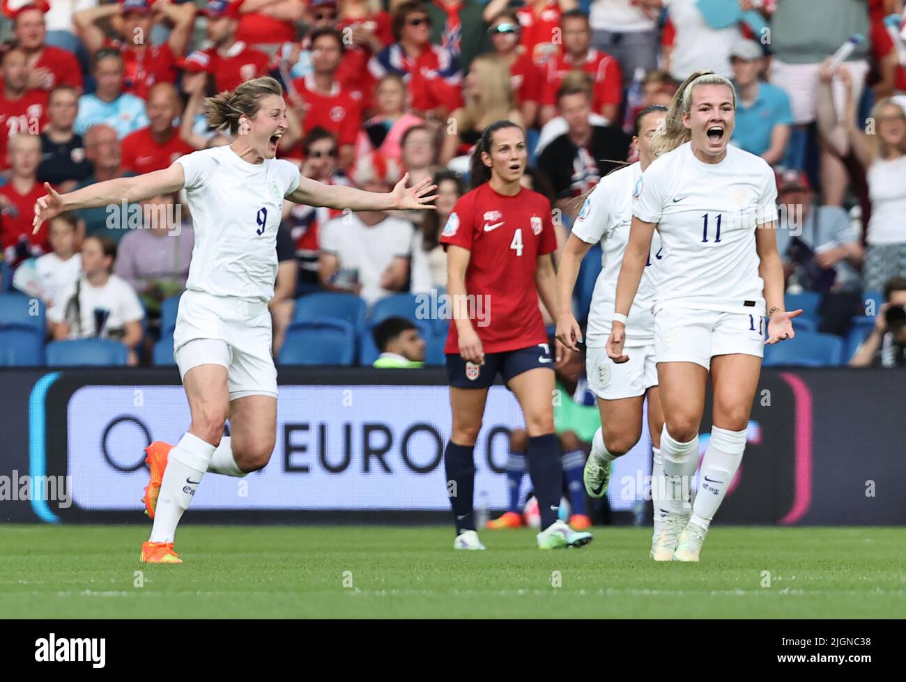 BRIGHTON ENGLAND - JULY 11 : Lauren Hemp (Manchester City) of England ... BRIGHTON ENGLAND - JULY 11 : Lauren Hemp (Manchester City) of England ...