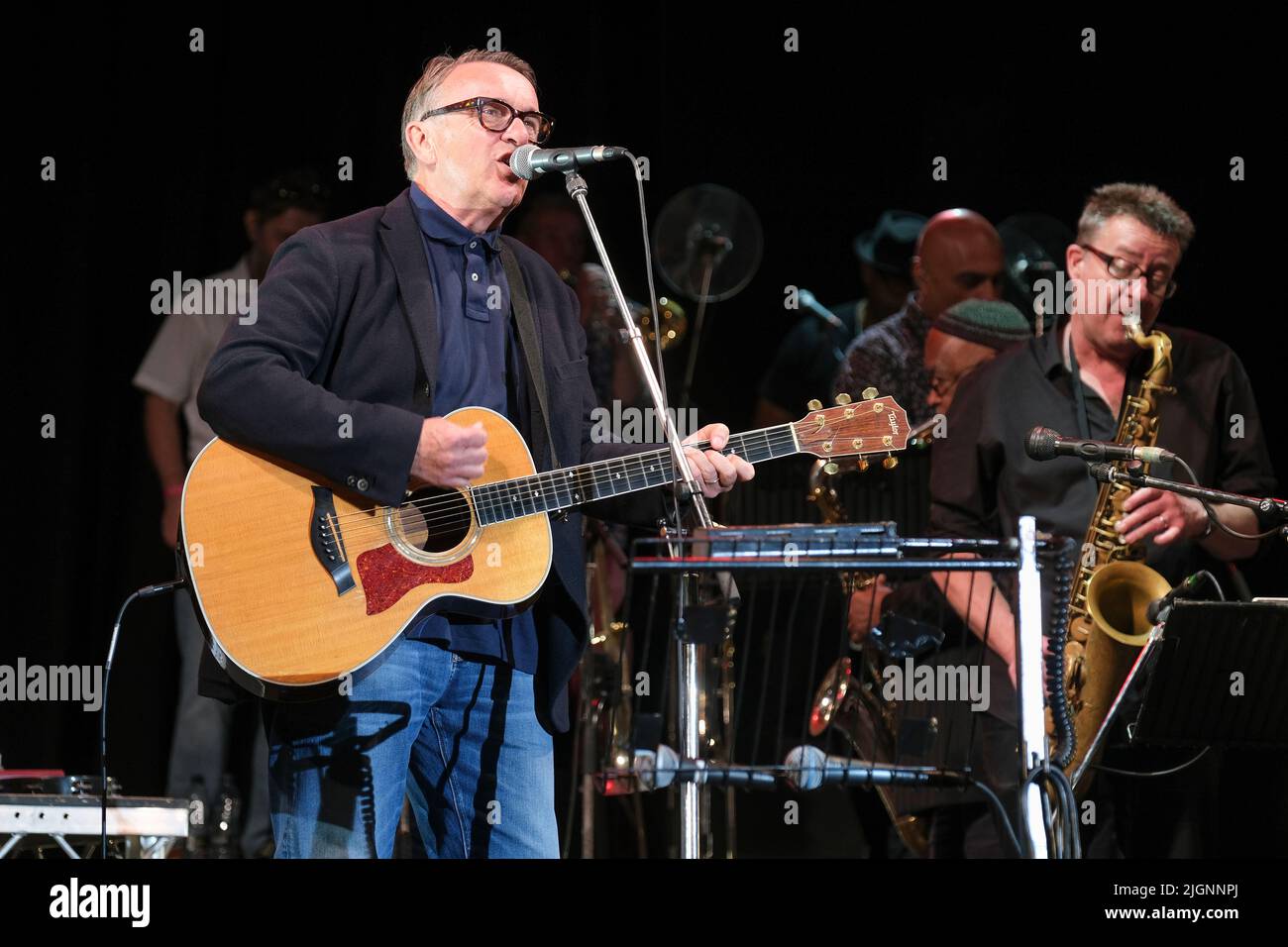 Chris difford songwriter hi-res stock photography and images - Alamy