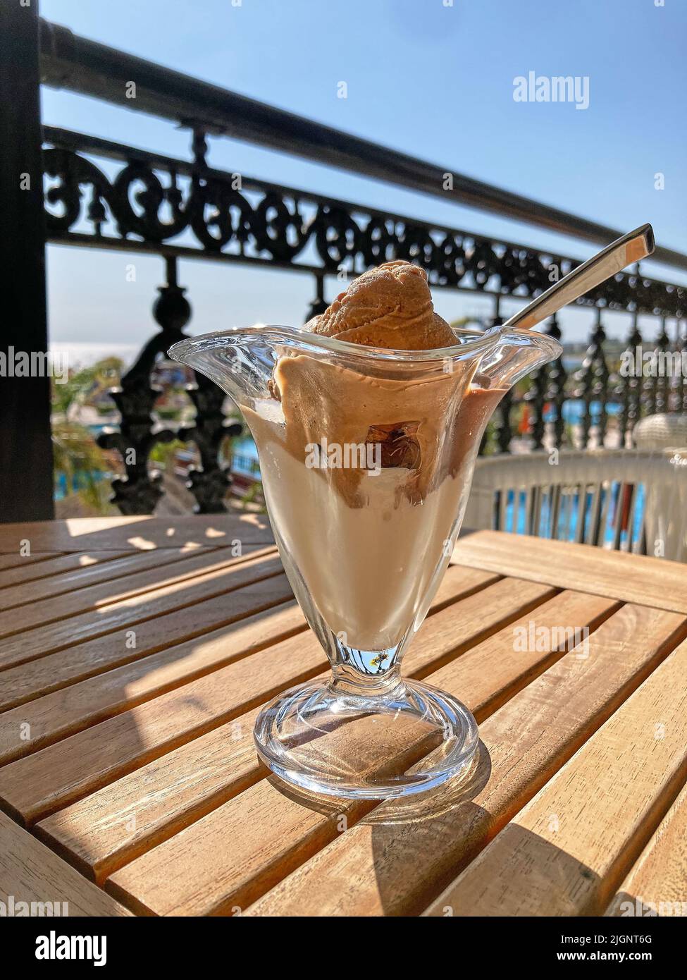 Ice cream cone rock hi-res stock photography and images - Alamy