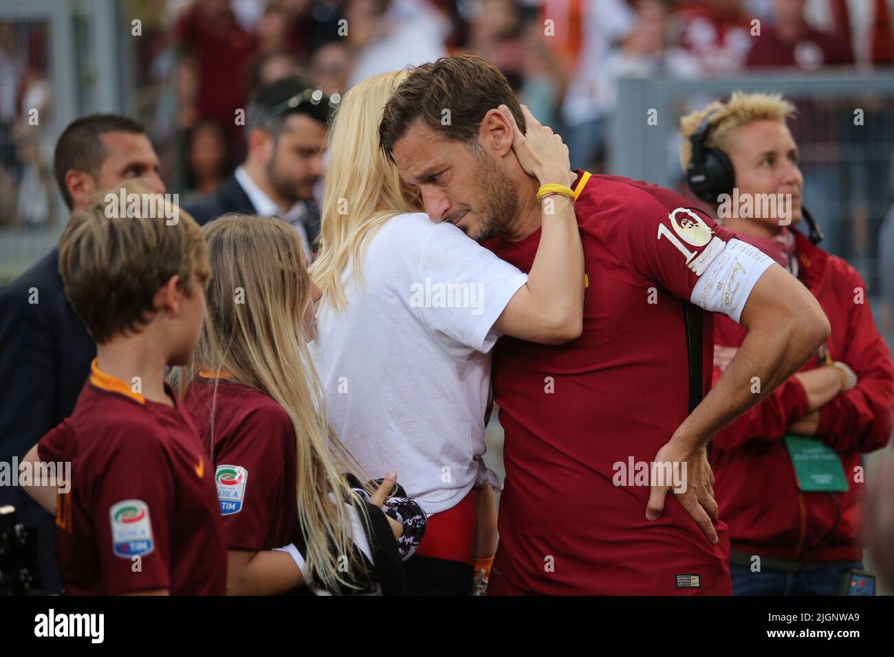 Roma, Stadio olimpico, Serie A tim As Roma vs Genoa: Francesco Totti at ...