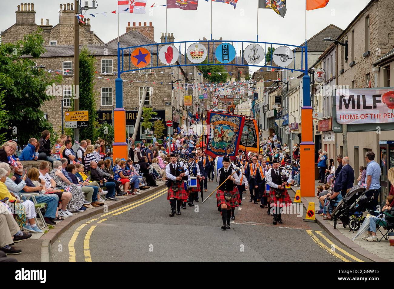 12 july orange parade hi-res stock photography and images - Alamy