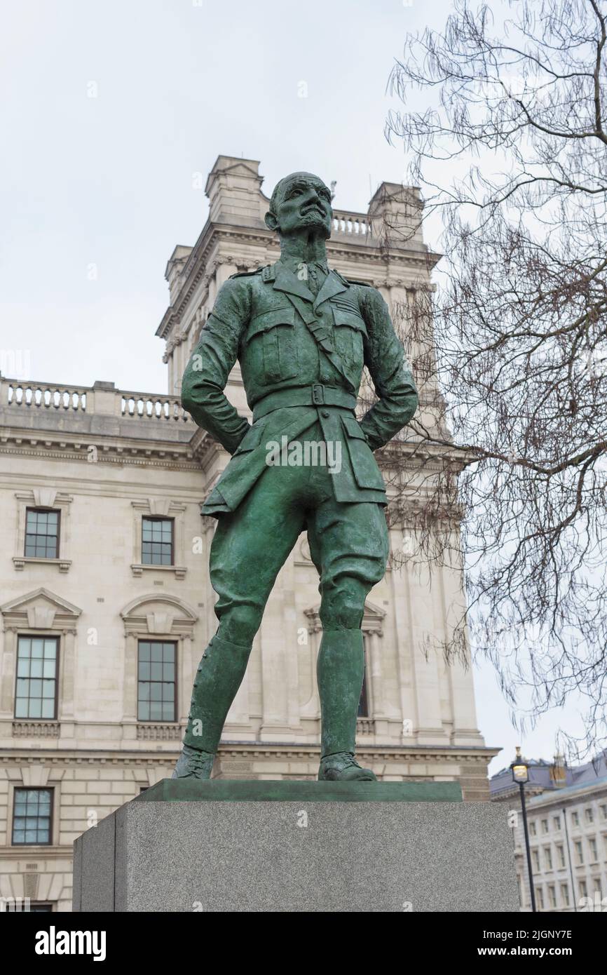 Ian Christian Smuts Statue, Parliament Square, London Stock Photo - Alamy