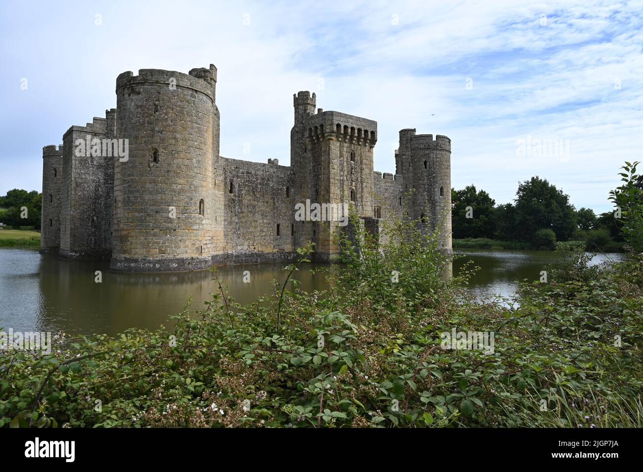 Bodiam castle drawbridge hi-res stock photography and images - Alamy