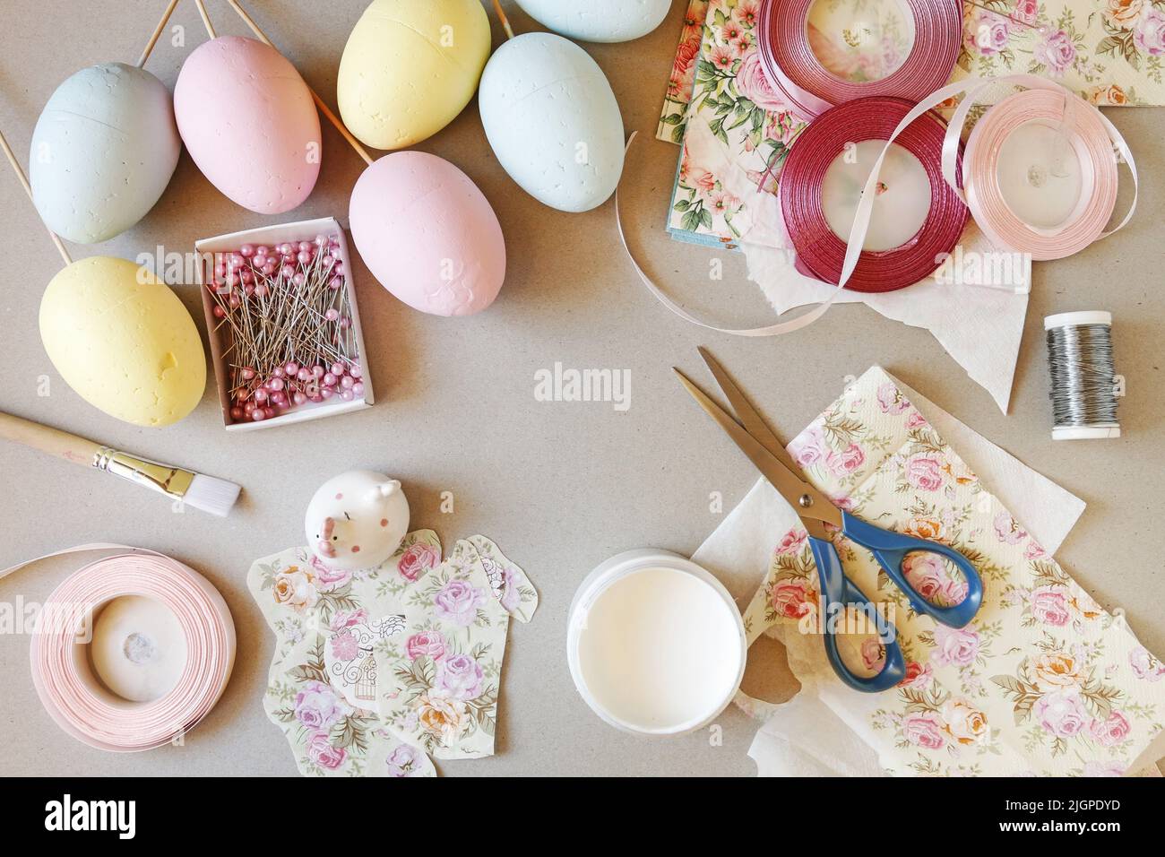 How to decorate an Easter egg with decoupage technique. Step by step, tutorial Stock Photo - Alamy
