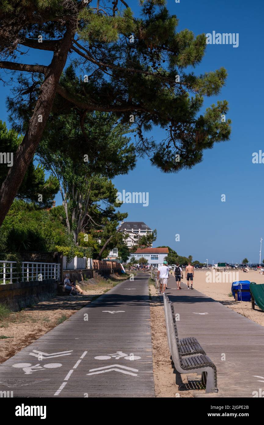 Boardwalks at Arcachon Beach Stock Photo - Alamy