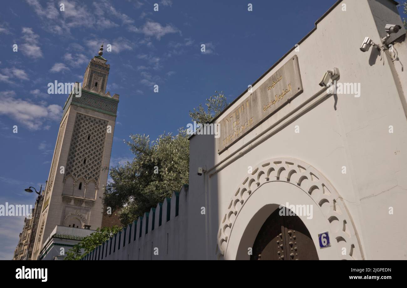 The grand mosque of paris hi-res stock photography and images - Alamy