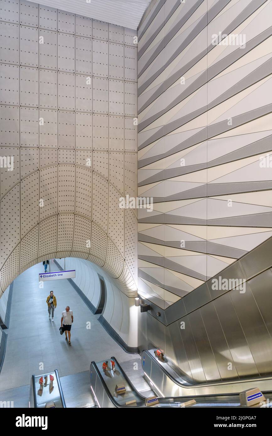 Escalators at the Moorgate exit of Liverpool Street tube station on the ...