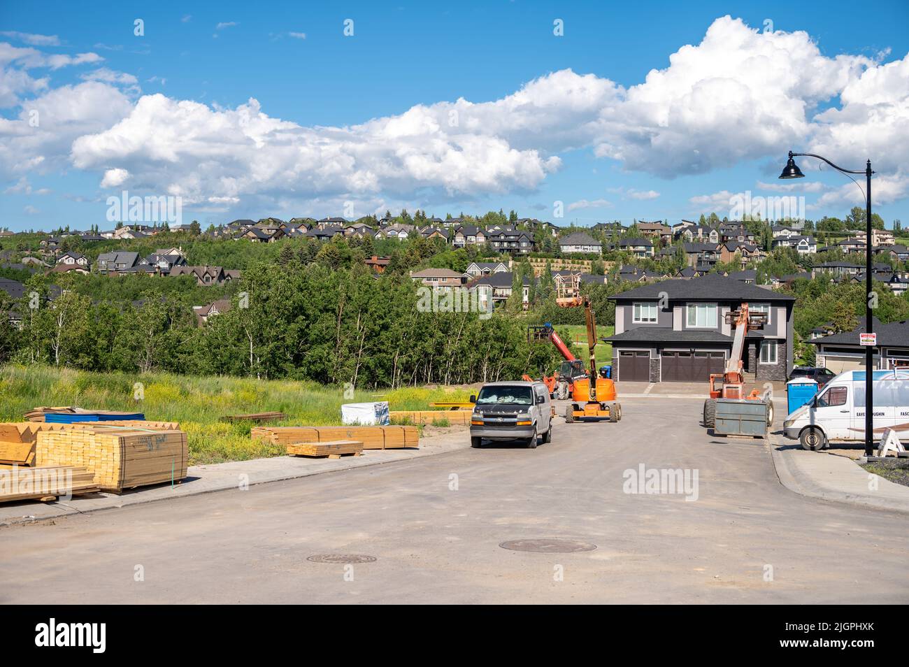 Construction house neighbourhood hi-res stock photography and images ...