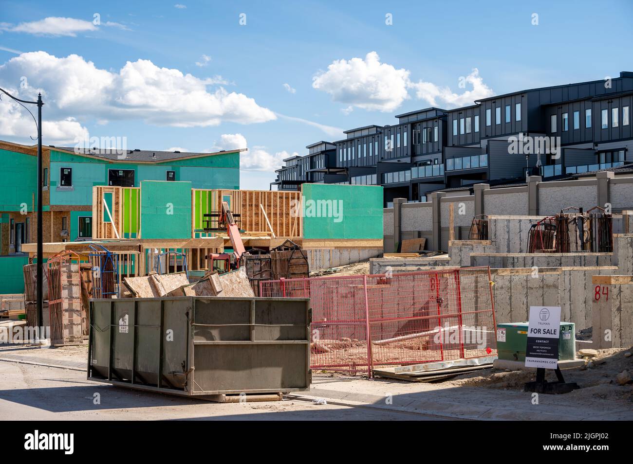 New home construction calgary hi-res stock photography and images - Alamy
