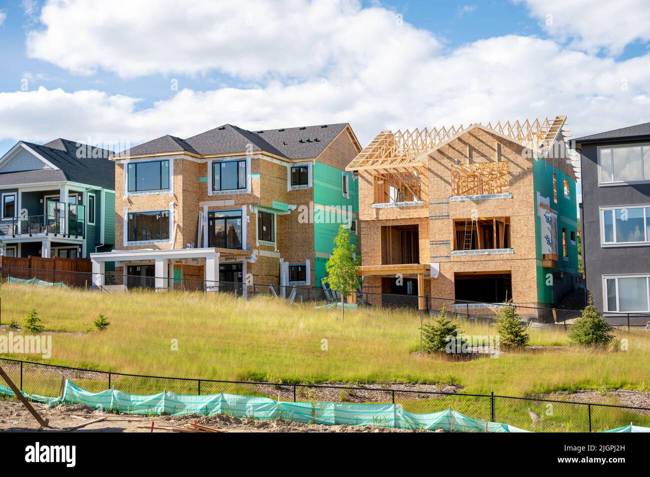 New home construction calgary hi-res stock photography and images - Alamy