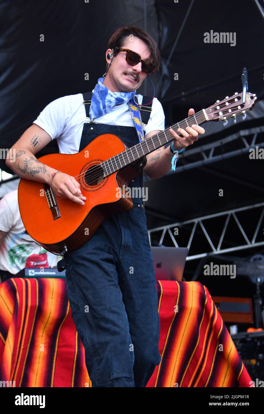 Griff singer hi-res stock photography and images - Alamy