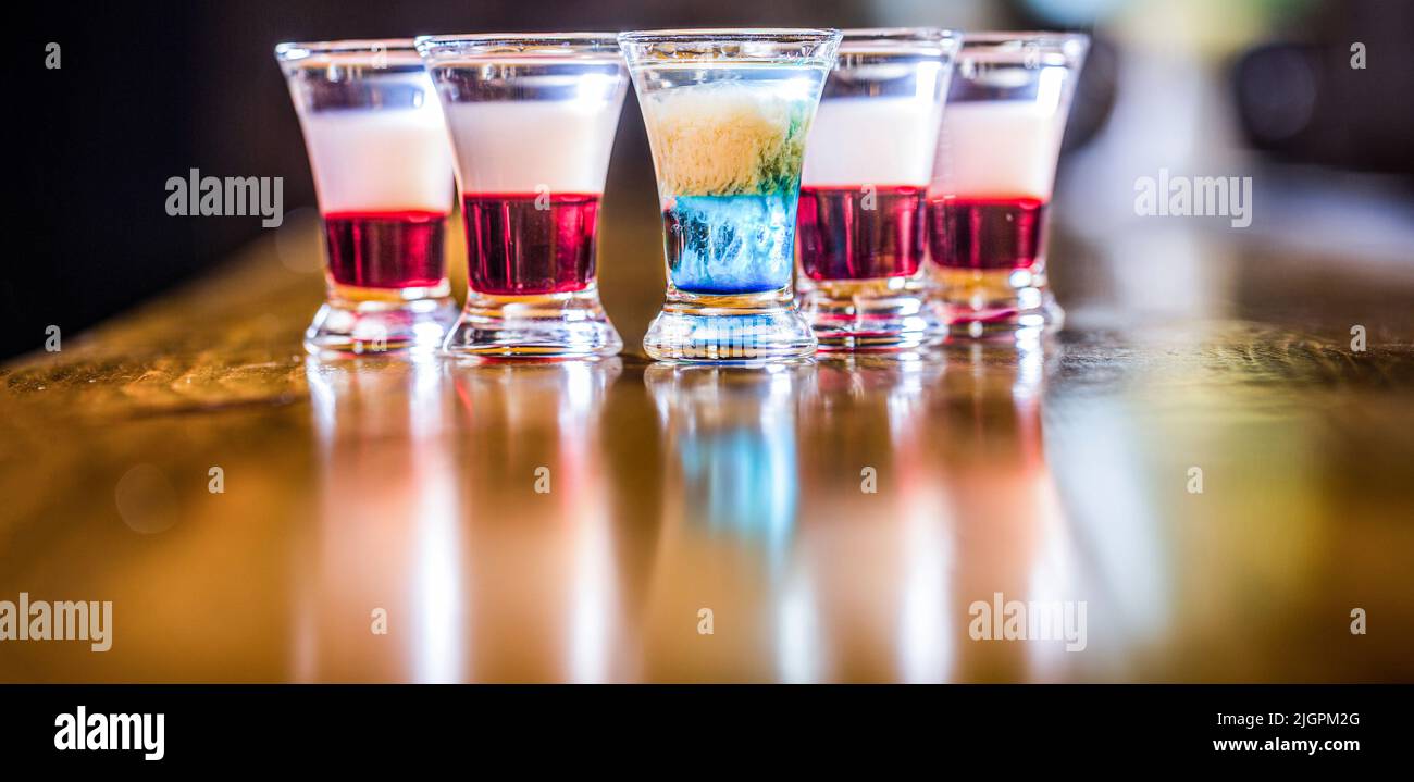 Whiskey in glass ice set hi-res stock photography and images - Alamy