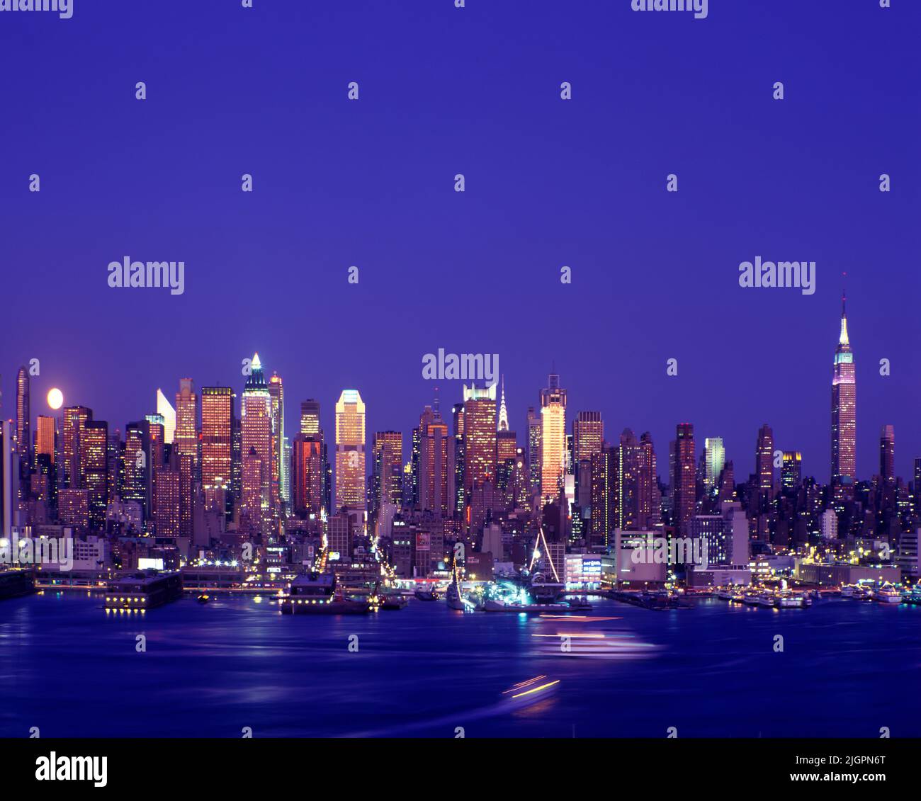 2000 HISTORICAL ANAMORPHIC LENS VIEW OF MIDTOWN SKYLINE HUDSON RIVER ...