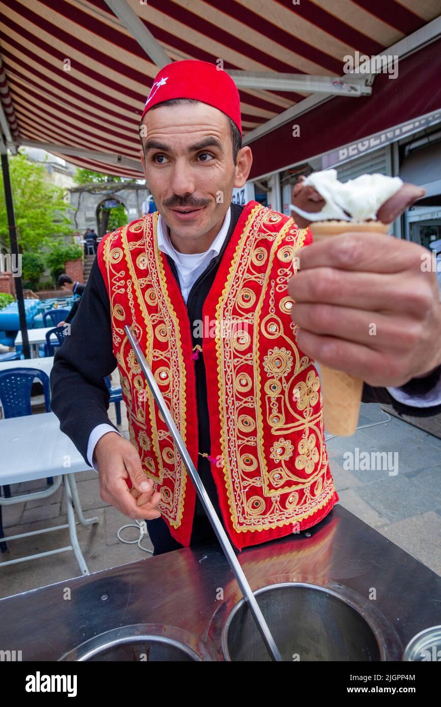 Dondurma Vendor, Turkish Ice Cream Man, Istanbul, Turkey, Western Asia ...