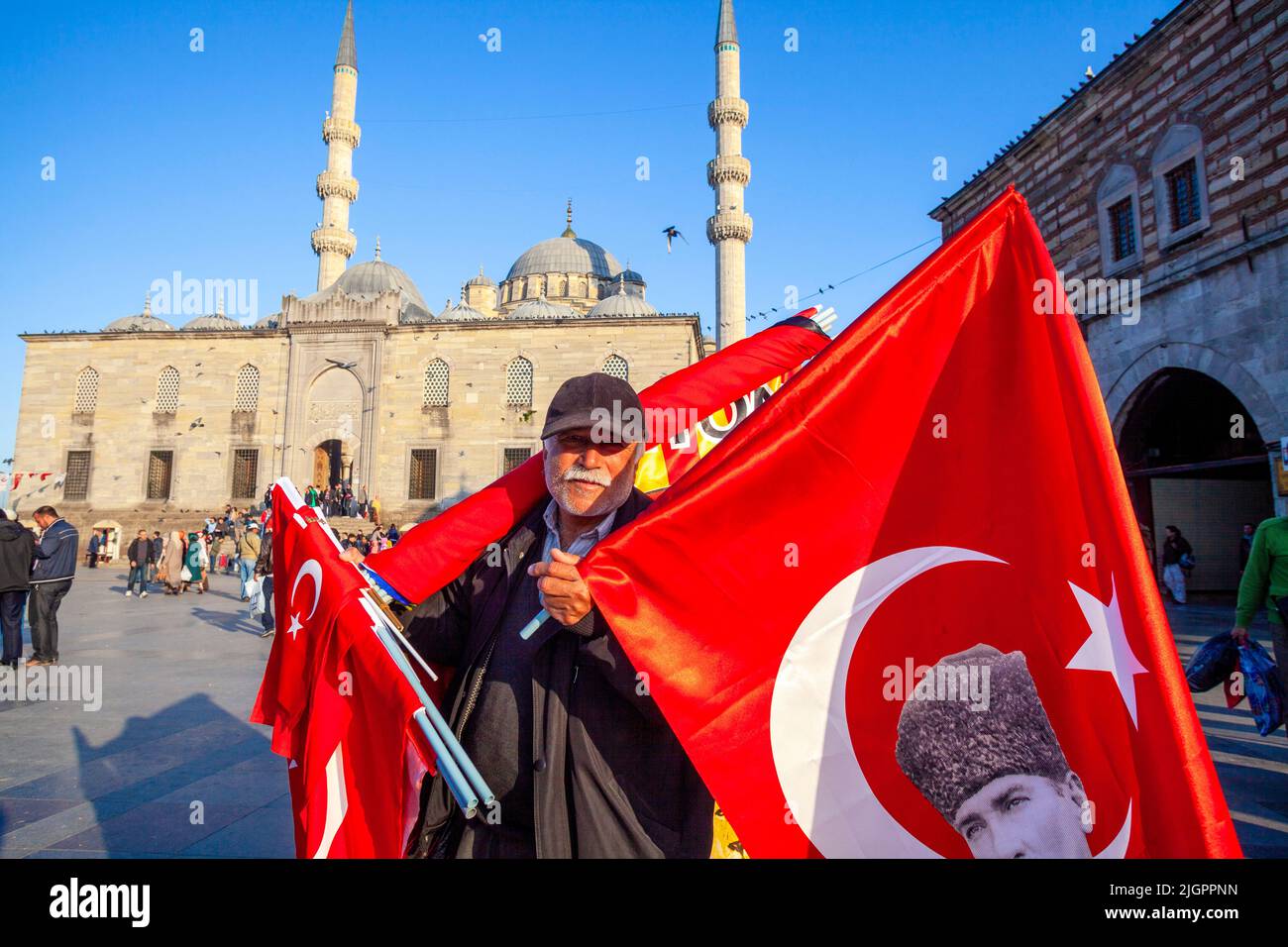 Flag Vendor, New Mosque, Istanbul, Turkey, Western Asia Stock Photo - Alamy