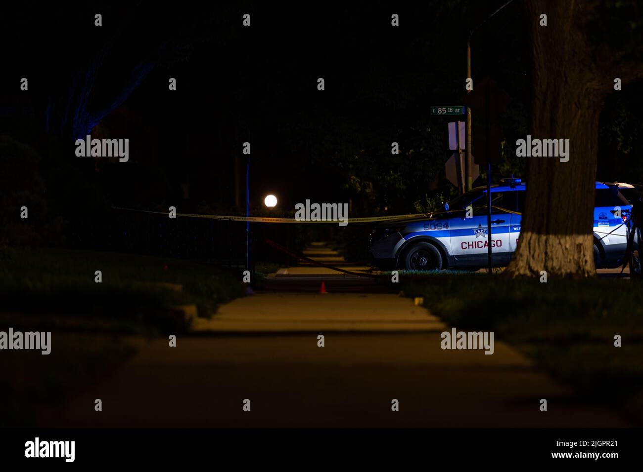 Police car crime scene chicago hi-res stock photography and images - Alamy