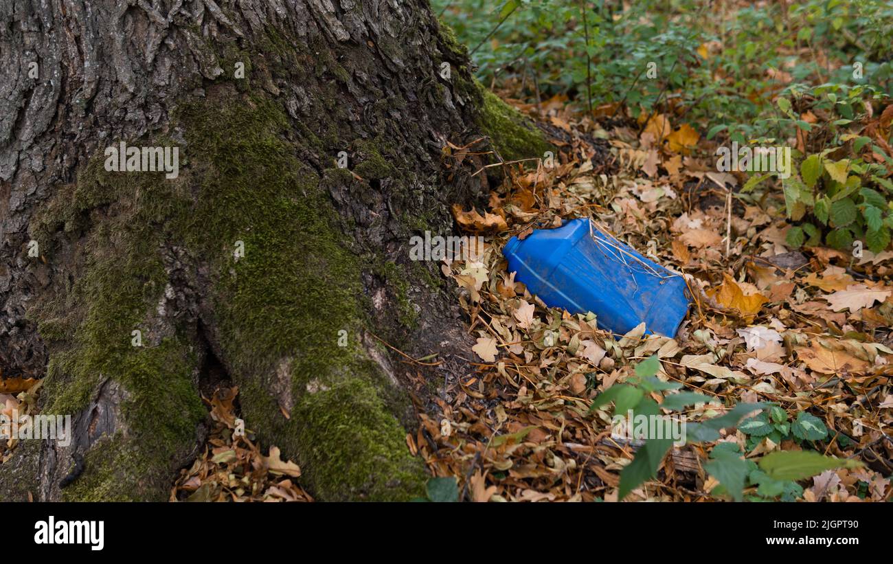 Plastic pollution tree hi-res stock photography and images - Alamy