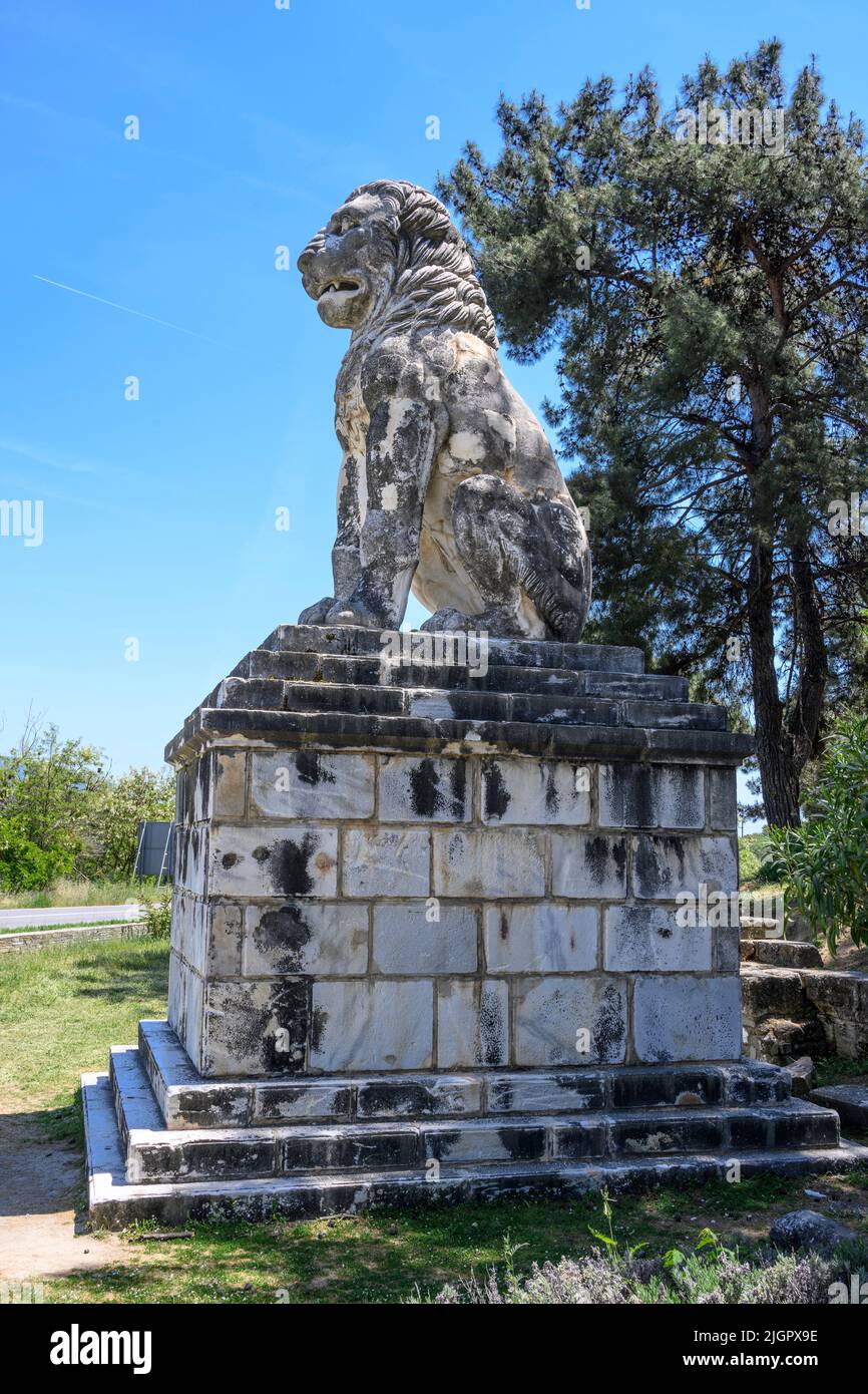 Funerary sculptures hi-res stock photography and images - Alamy