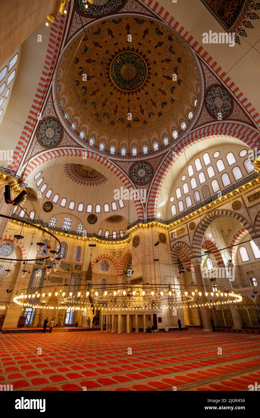 Interior of Suleymaniye Mosque, Istanbul, Turkey Stock Photo - Alamy