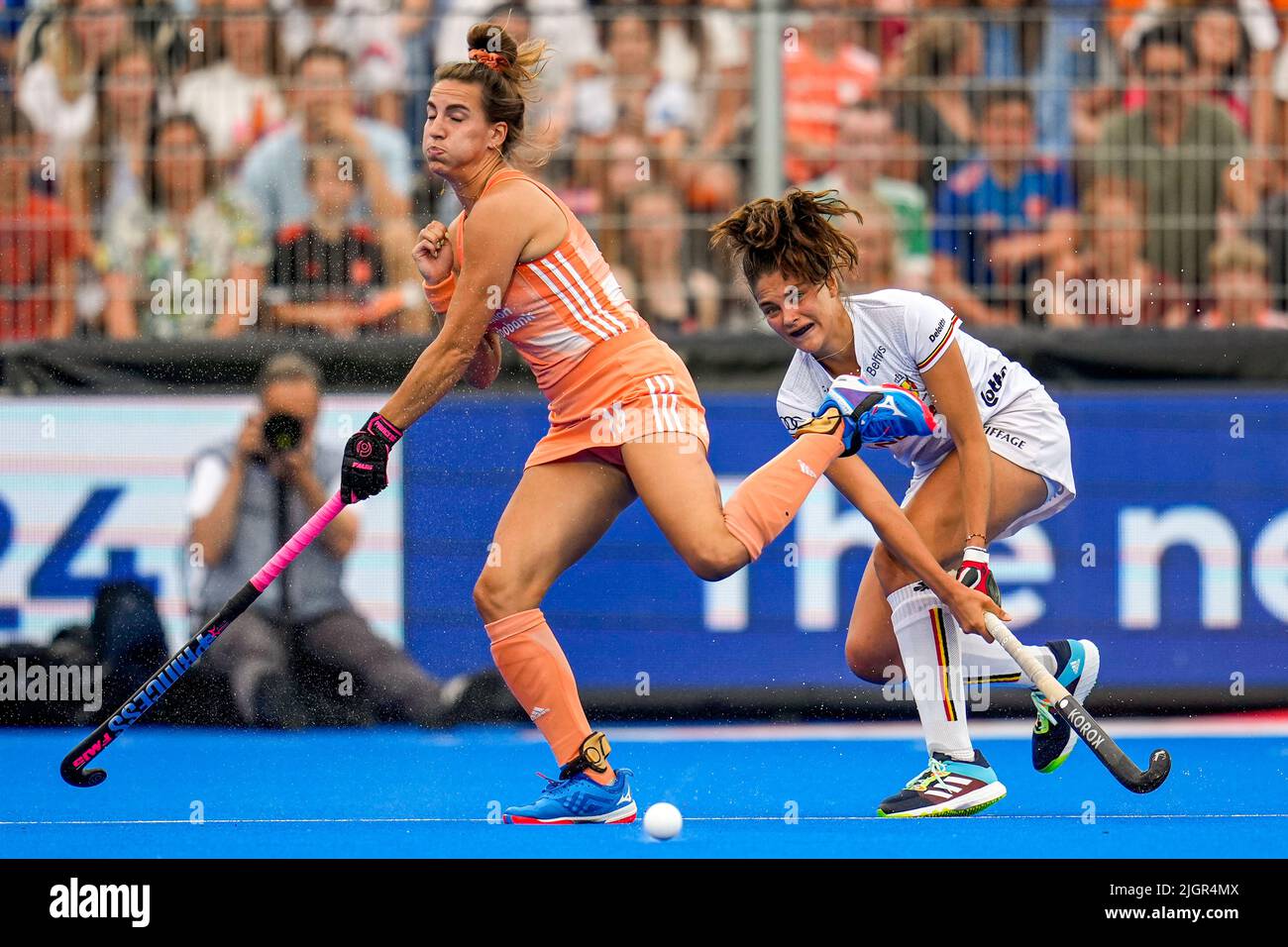 AMSTELVEEN, NETHERLANDS - JULY 12: Frederique Matla of Netherlands ...