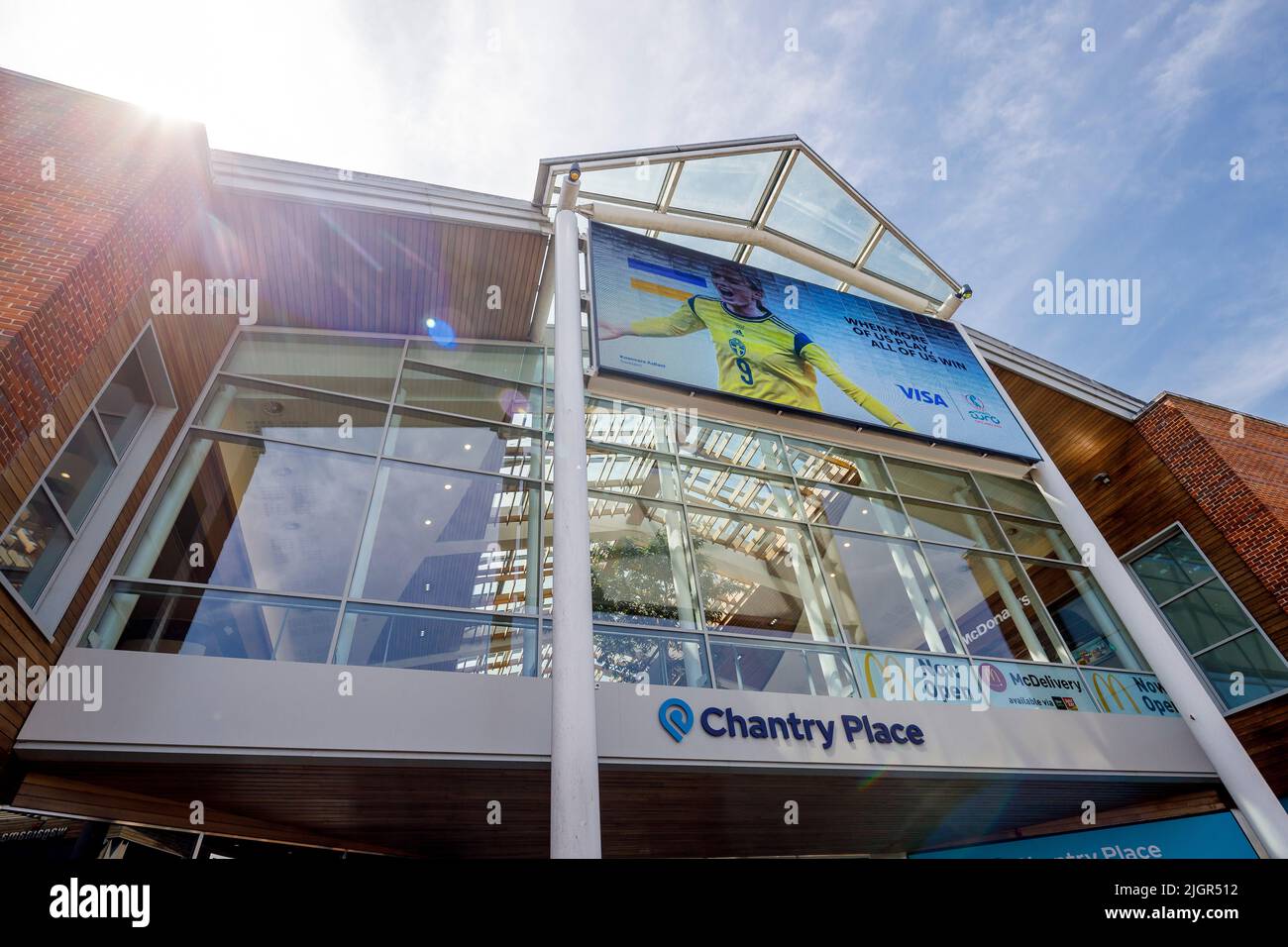 Chantry place shopping centre hi-res stock photography and images - Alamy