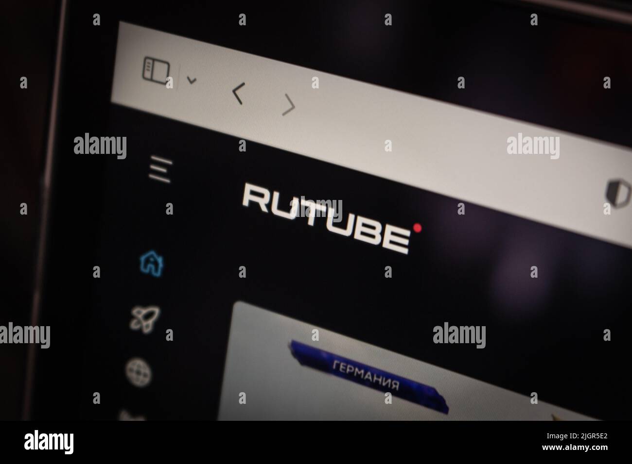 Kumamoto, JAPAN - Jun 27 2022 : A closeup logo of Rutube, a Russian ...