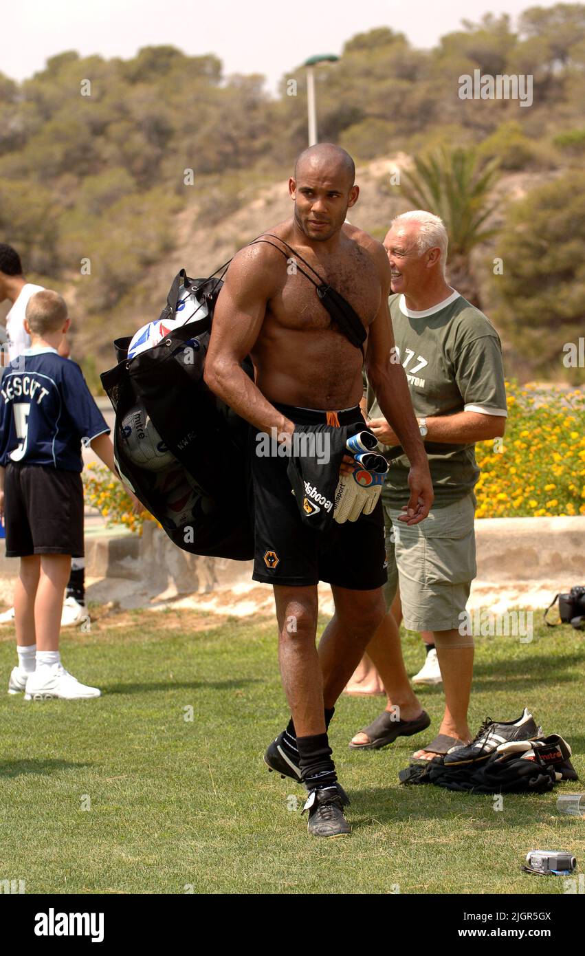 Wolverhampton Wanderers goalkeeper Matt Murray in July 2006 Stock Photo ...