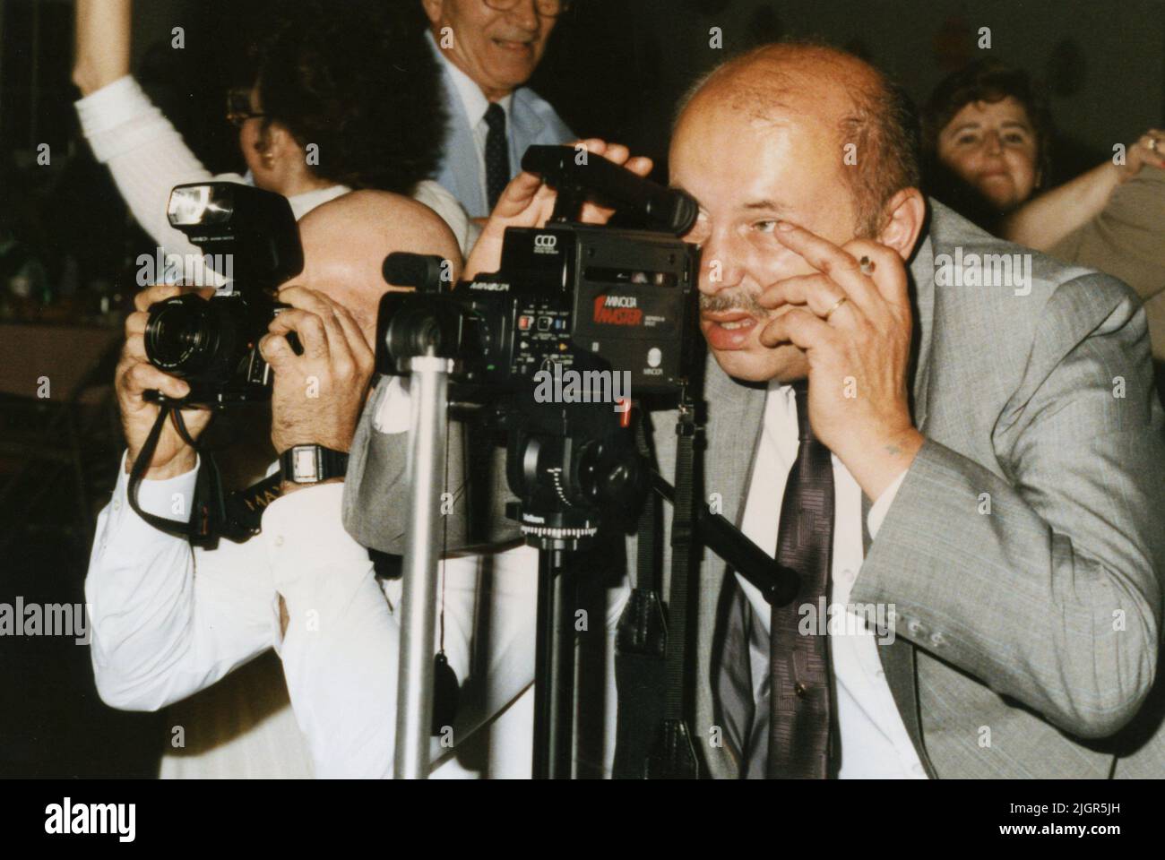 Vhs camcorder old hi-res stock photography and images - Alamy