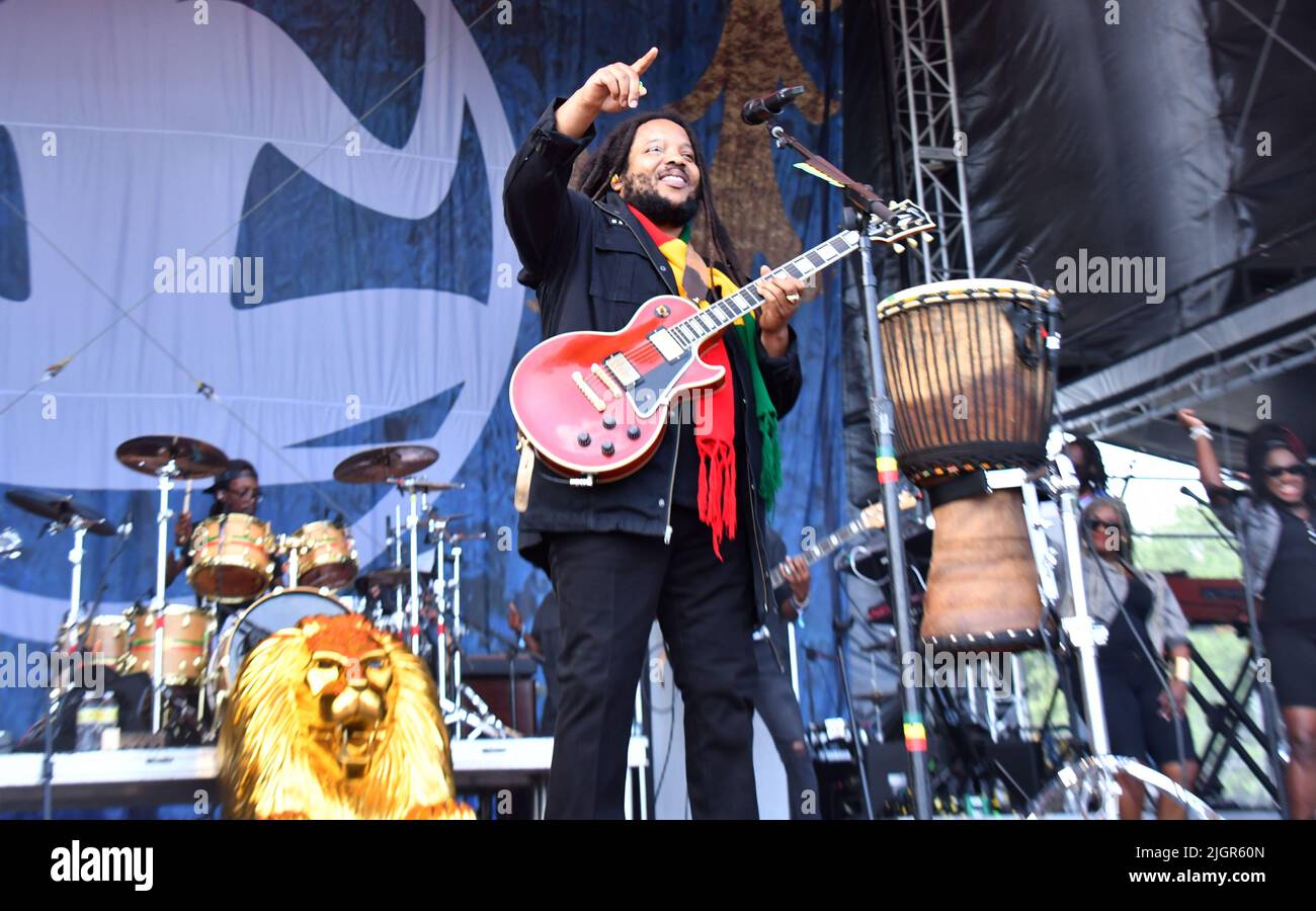 Singer, songwriter and musician Stephen Marley is shown performing on ...