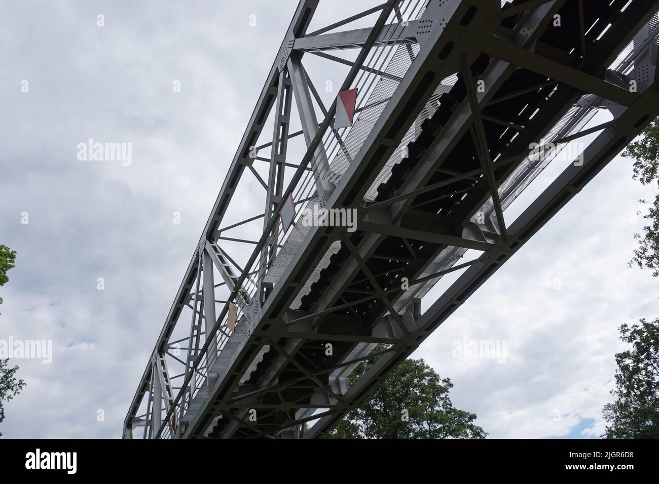 Truss train bridge - side view Stock Photo - Alamy