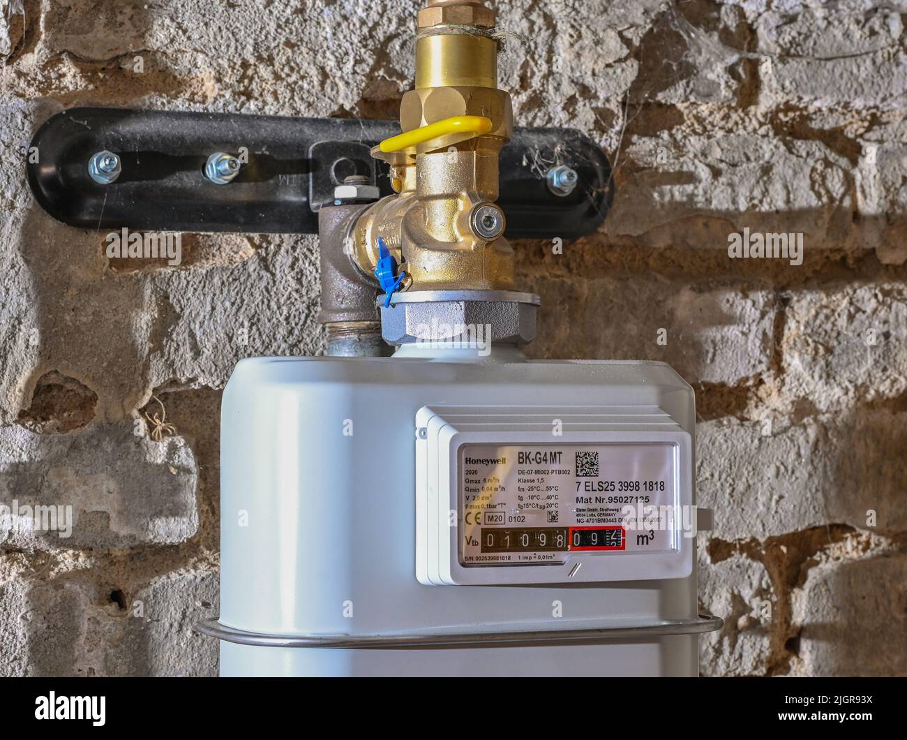 Sieversdorf, Germany. 11th July, 2022. The display for the consumed ...