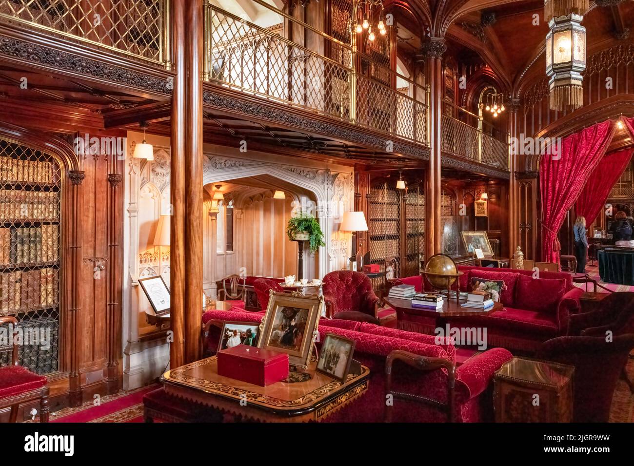 Arundel Castle Library Stock Photo - Alamy