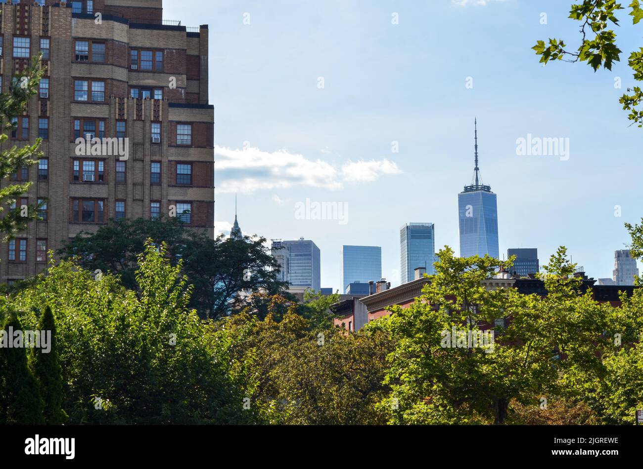 Brooklyn plaza manhattan bridge hi-res stock photography and images - Alamy