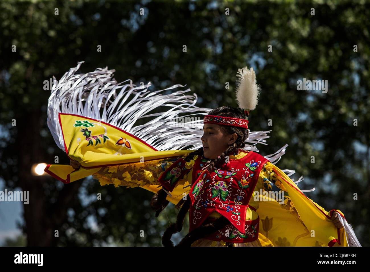Kahnawake, Canada. 10th July, 2022. A pow-wow participant doing a ...