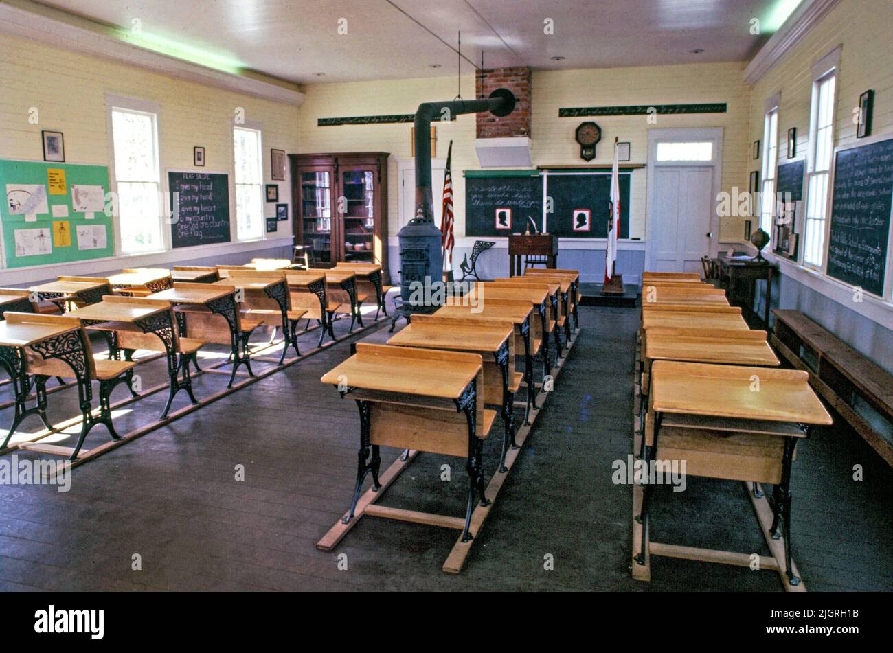 Historical schoolhouse hi-res stock photography and images - Alamy