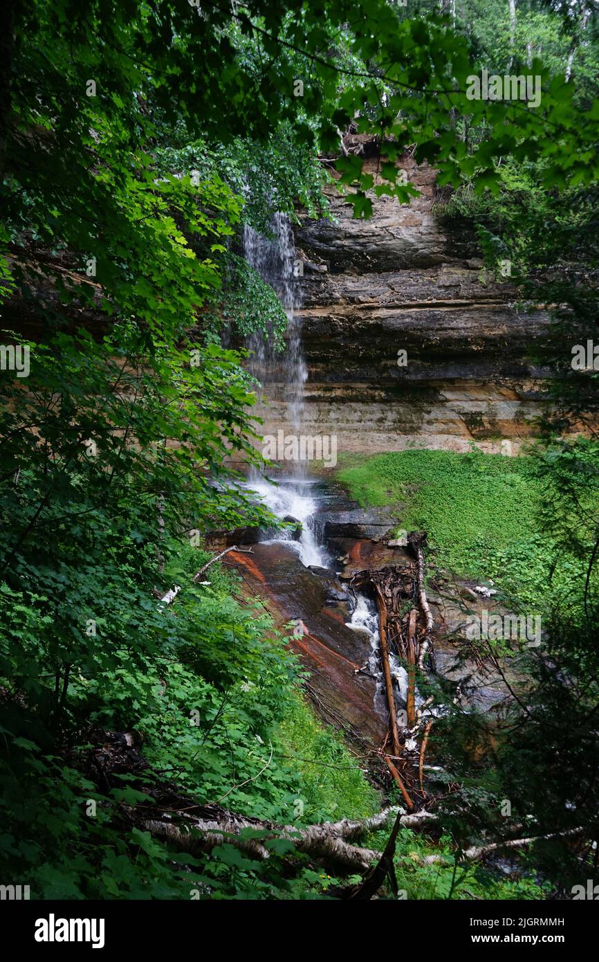 Beautiful shot park waterfall hi-res stock photography and images - Alamy