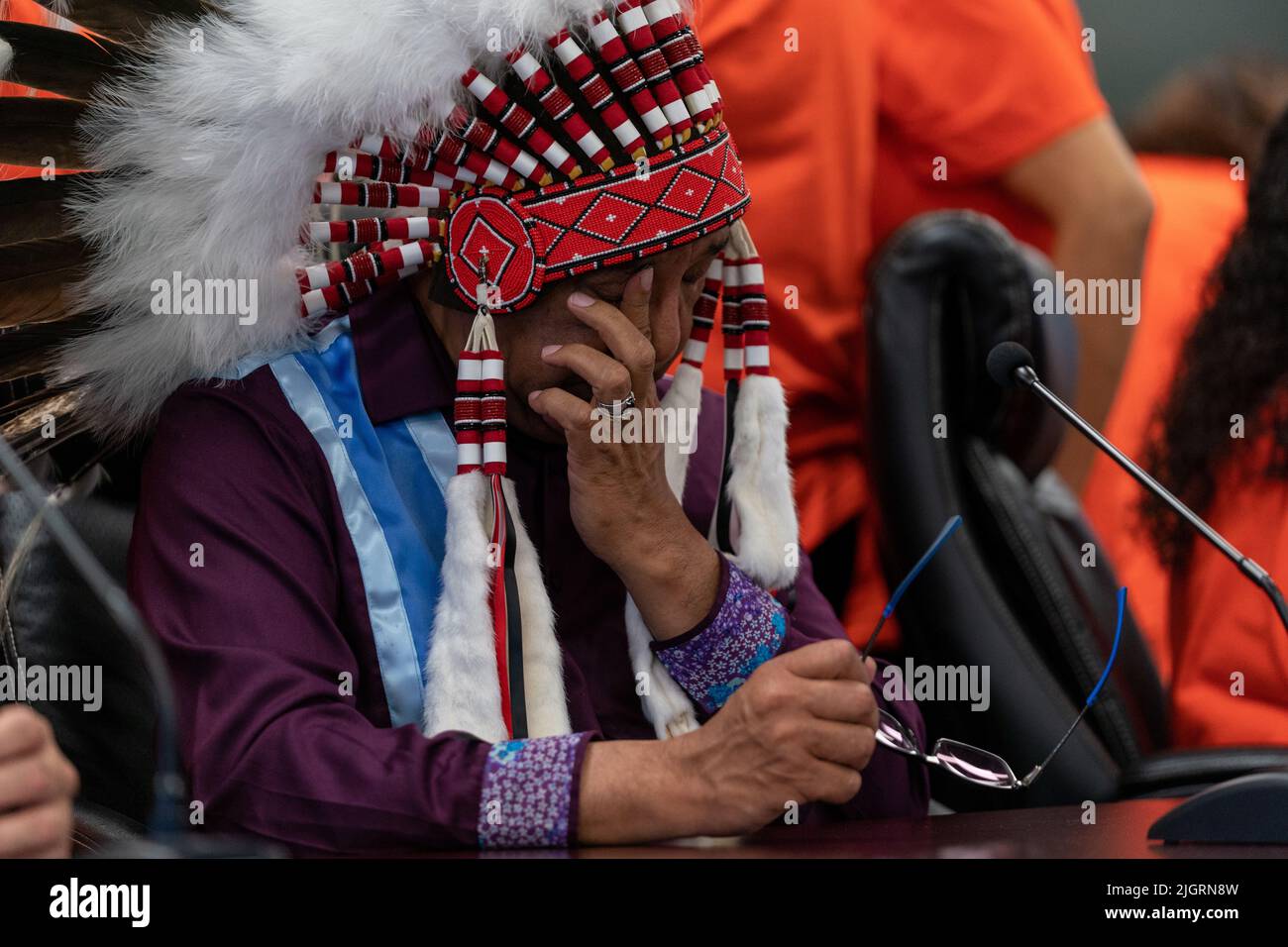 Shoal Lake Cree Nation Chief Marcel Head weeps during a Red Earth Cree ...