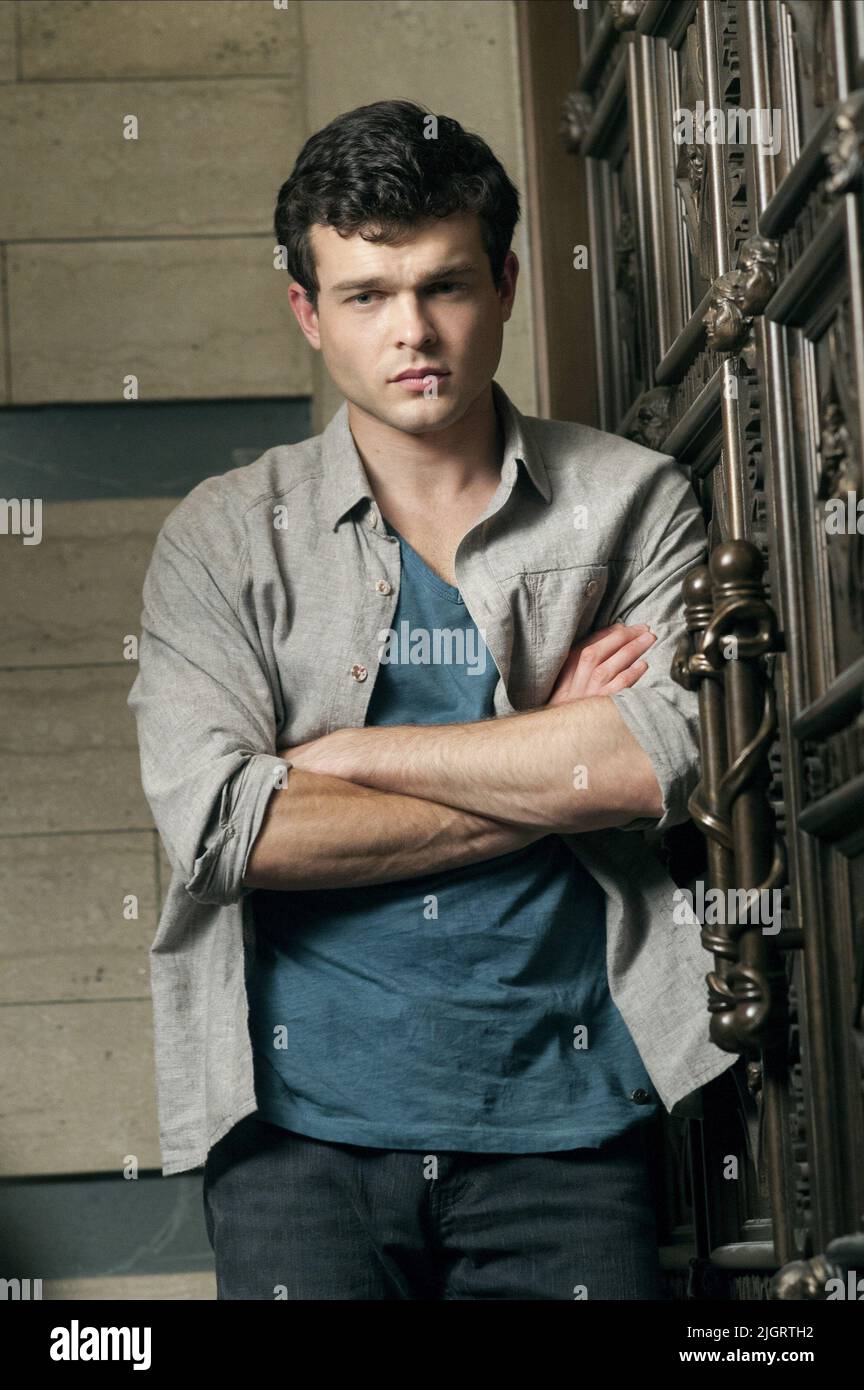 ALDEN EHRENREICH, BEAUTIFUL CREATURES, 2013 Stock Photo - Alamy
