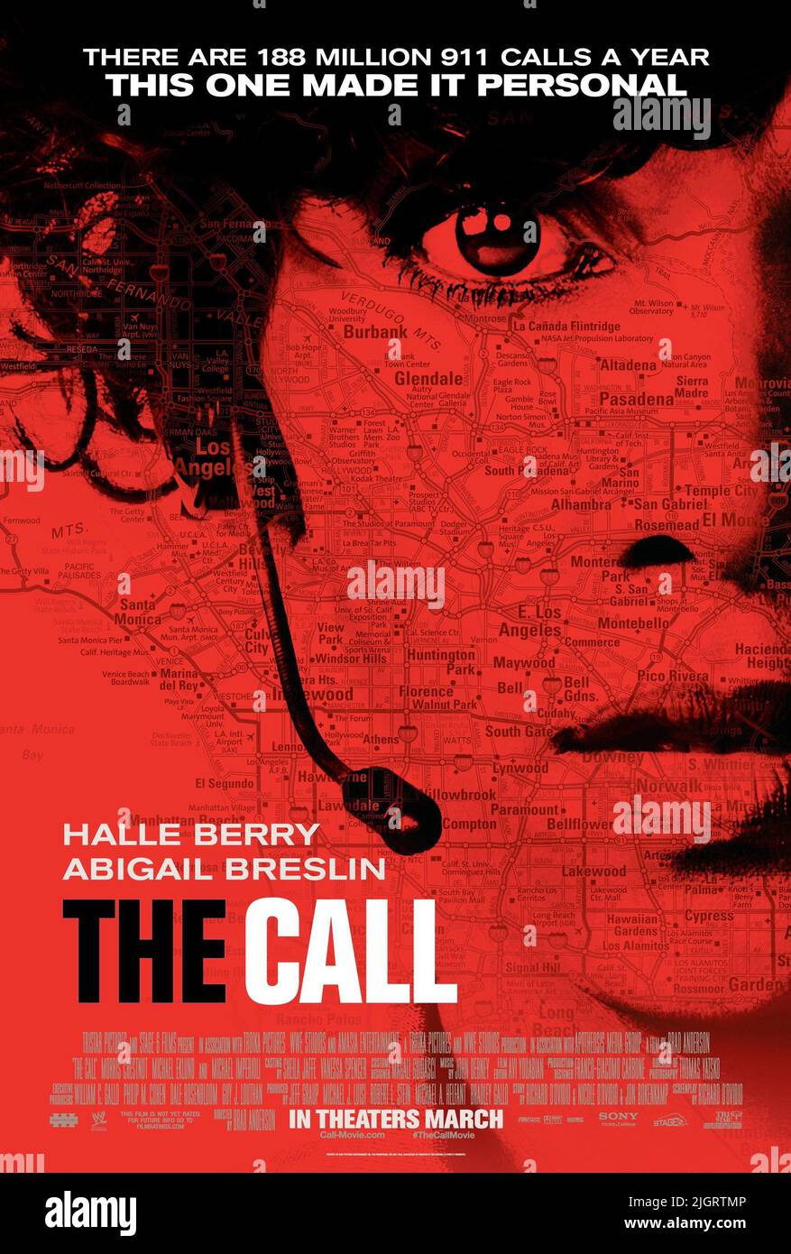HALLE BERRY POSTER, THE CALL, 2013 Stock Photo - Alamy