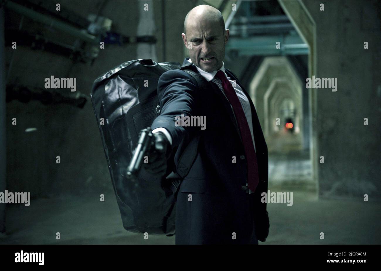 MARK STRONG, WELCOME TO THE PUNCH, 2013 Stock Photo - Alamy